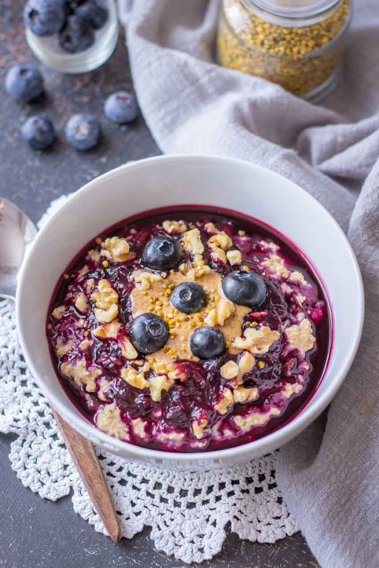 Blueberry Oatmeal Porridge | Natalie's Health