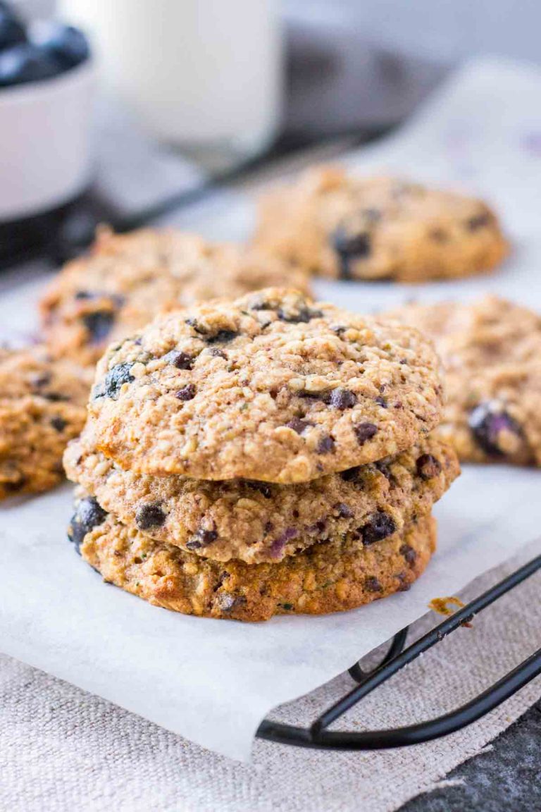Blueberry Oatmeal Cookies | Natalie's Health